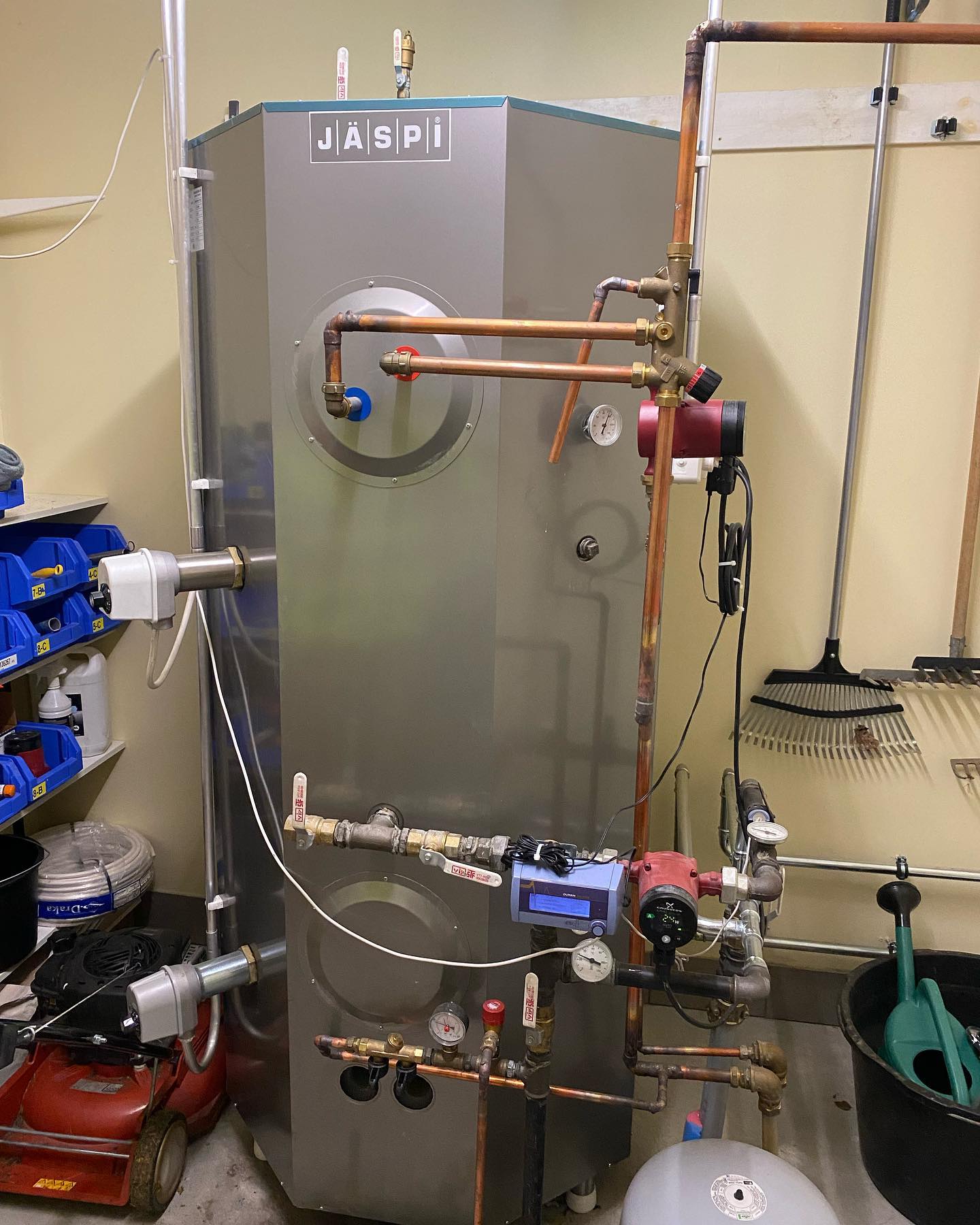 Lämpöpumppujen myynti ja asennus | LVI Kaipainen Oy | Kangasala, Tampere